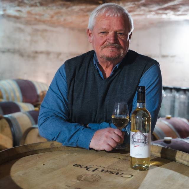 Casa-Dea Estates Winery - Our Story